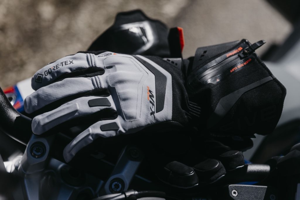 Five innove avec ses gants d'hiver WFX Prime Evo GTX - AcidMoto.ch